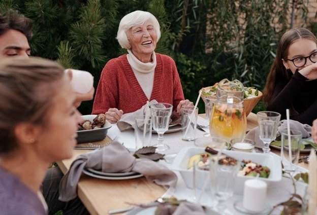 7 Healthy Lifestyle Adjustments for Aging Adults | The Inspiring Journal